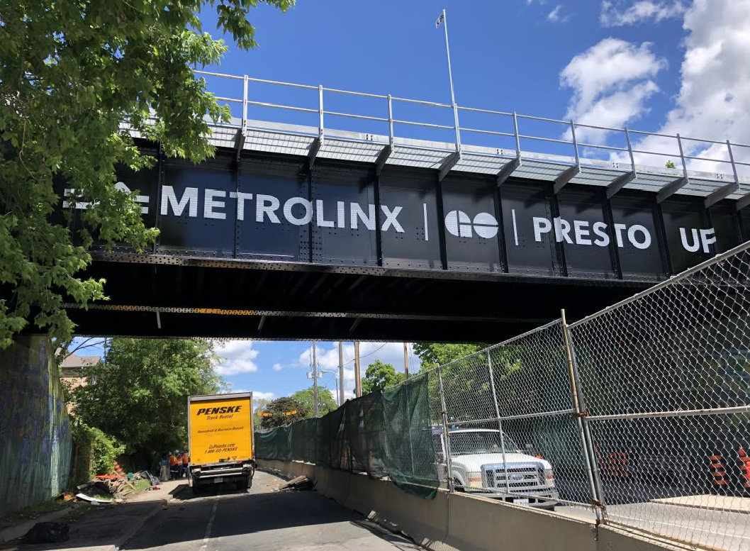 Metrolinx upgrades Toronto bridge for GO Transit expansion work