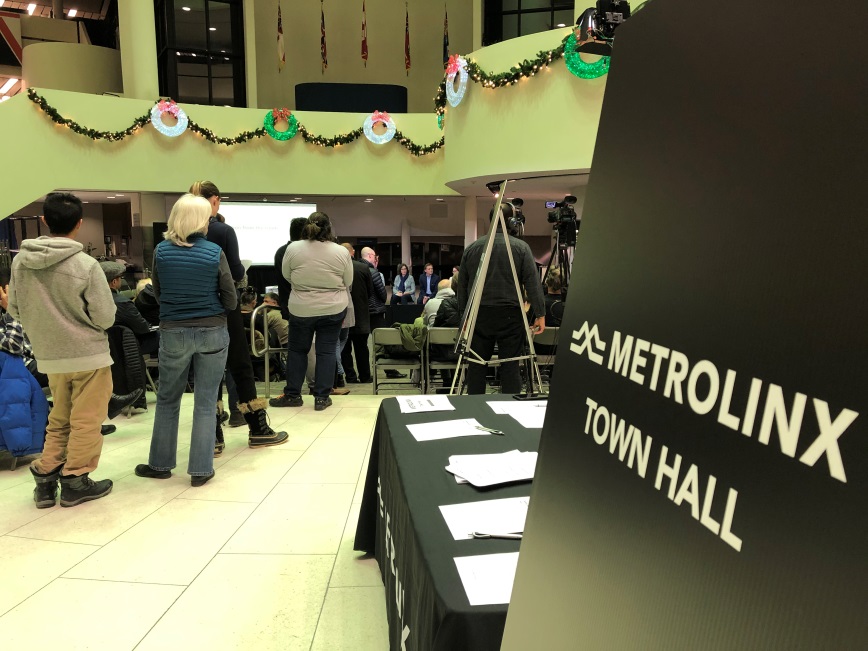 Talking transit at latest Metrolinx town hall