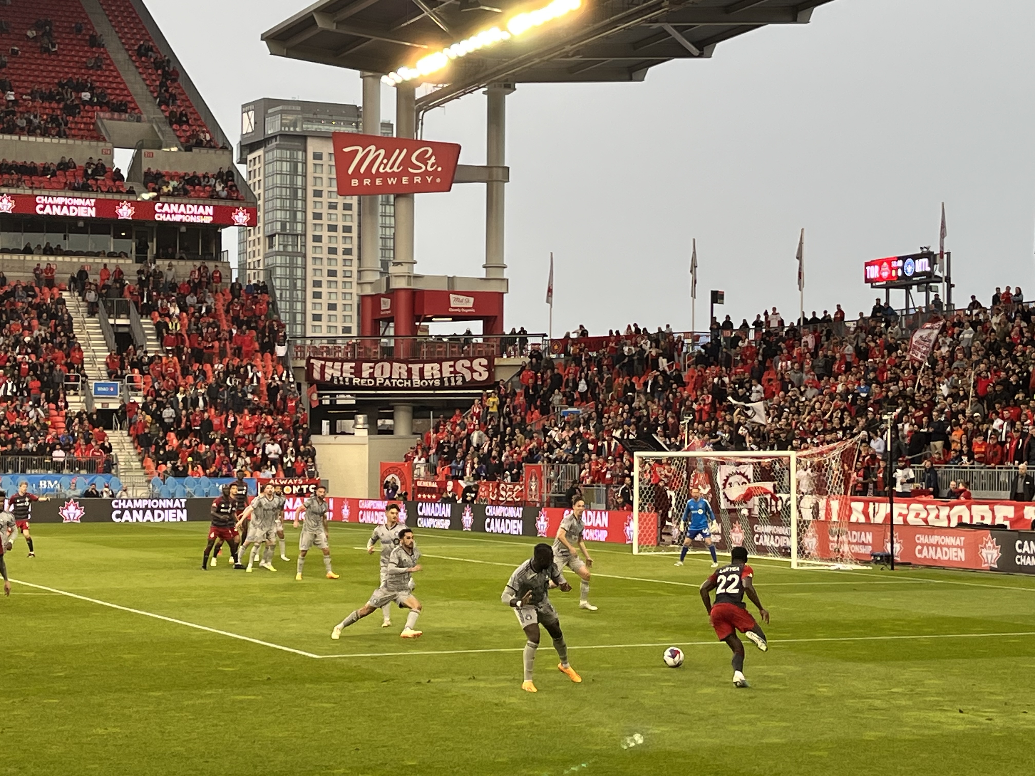 Fans du TFC ravis des trajets de la ligne Ontario au BMO Field